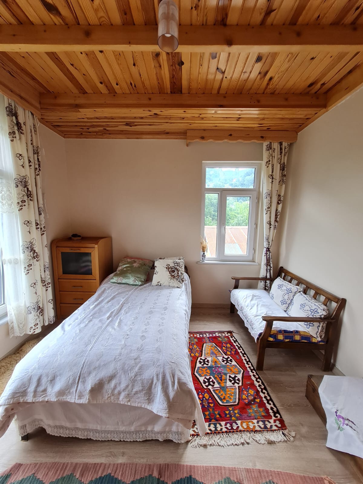 A calm experience in nature - Cottages for Rent in Maçka, Trabzon ...