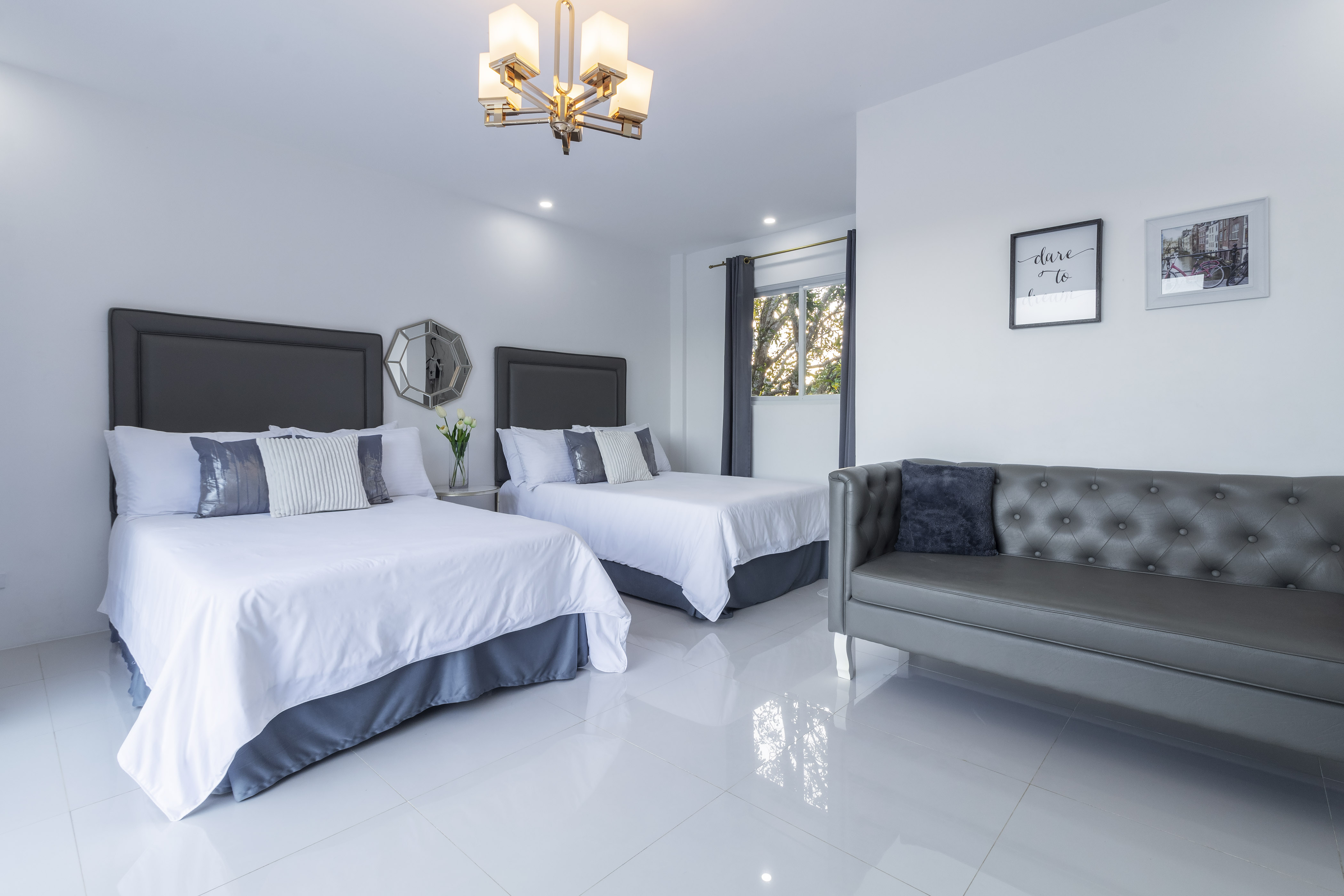 Villas at KAYAMA Mountain Resort (nr Tagaytay) - Bed and breakfasts for ...