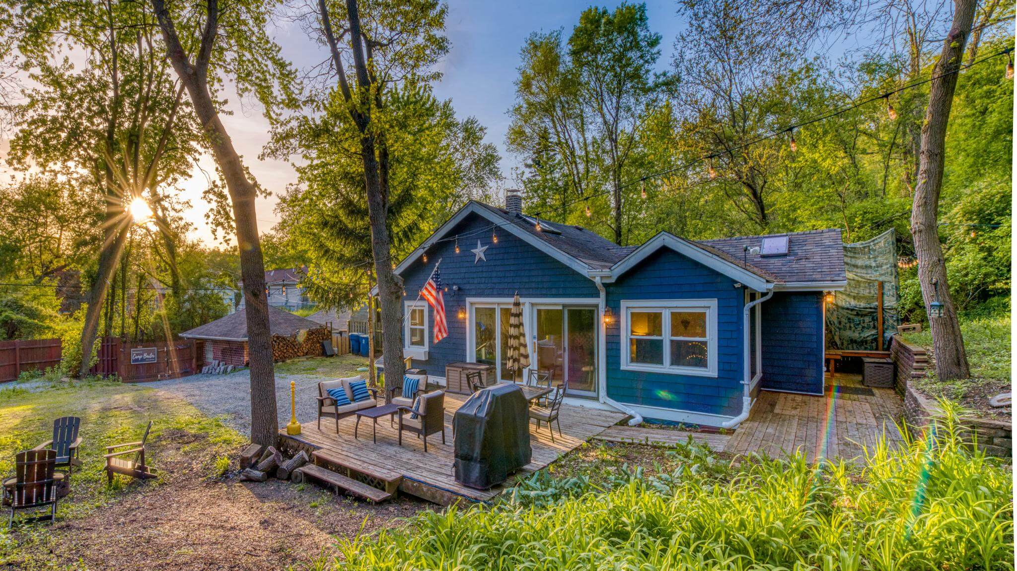 Secluded, Fenced Cottage, Hot Tub, Fire Pit, Dog Friendly, Nat’l Park ...